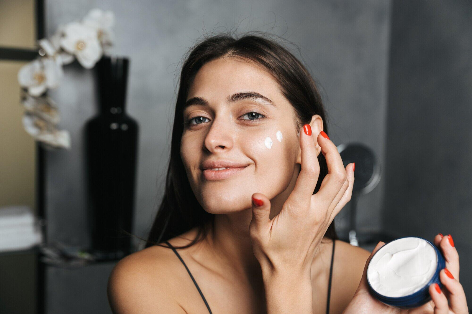 The Importance of a Good Moisturizer in Your Skincare Routine